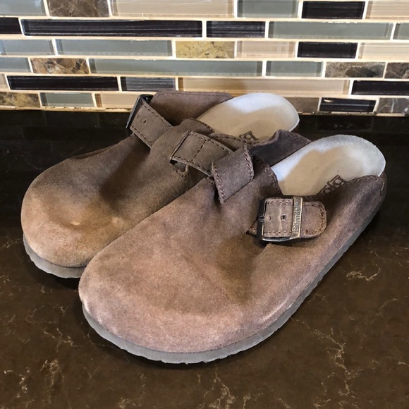 Bjorndal | Shoes | Bjorndal Harvard Brown Suede Footbed Clogs Sandals ...
